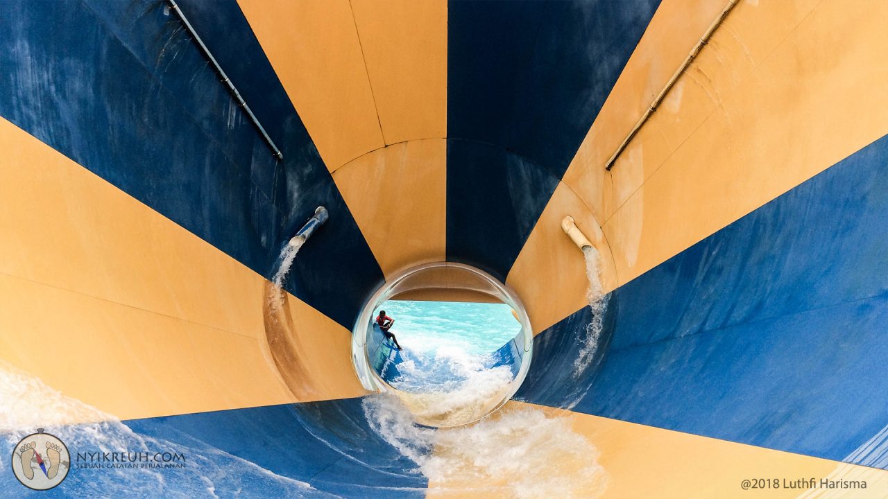 Bermain Air Ceria di Waterpark SnowBay - Nyikreuh